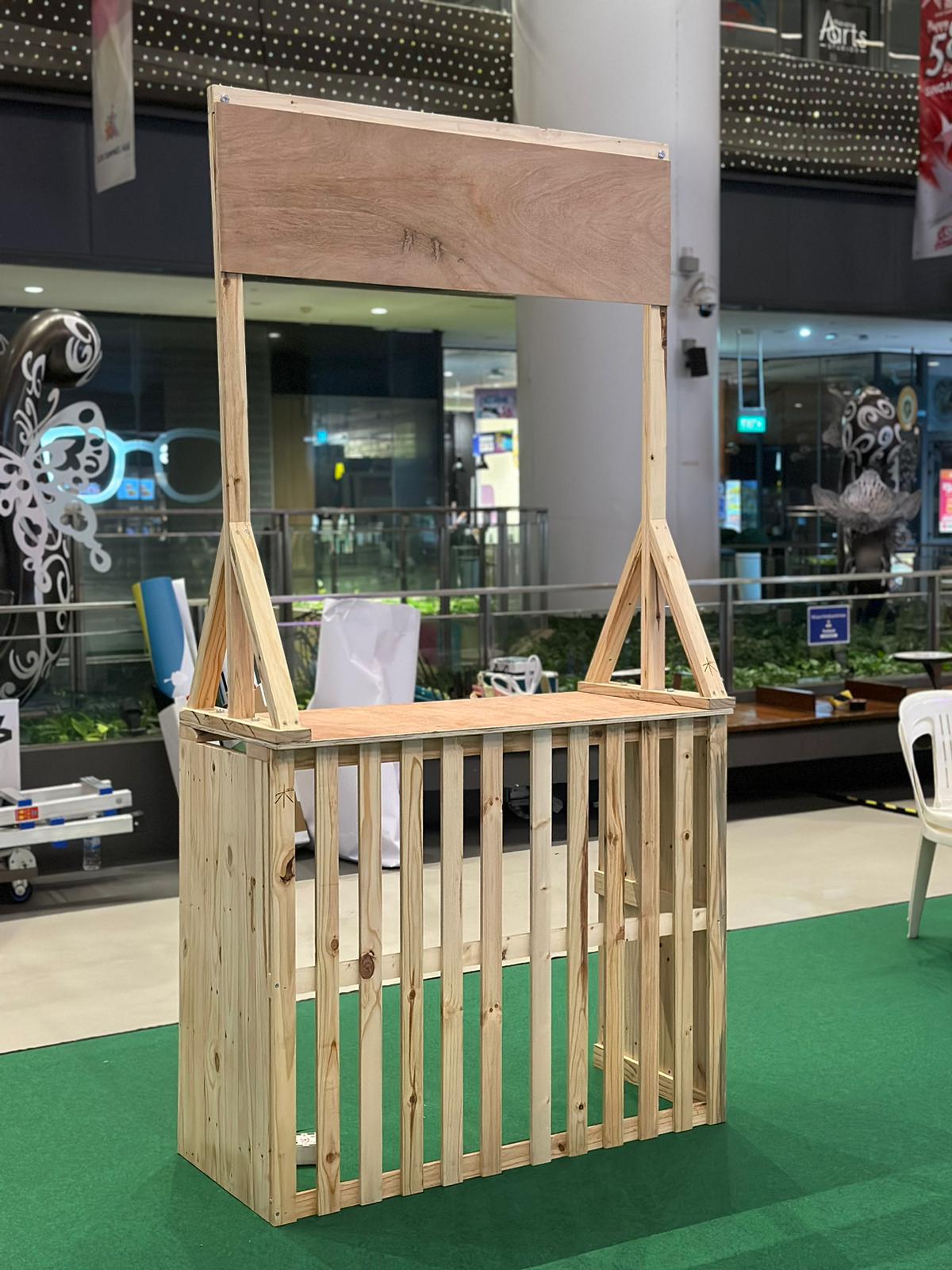 Upcycled Booths – CREUSE